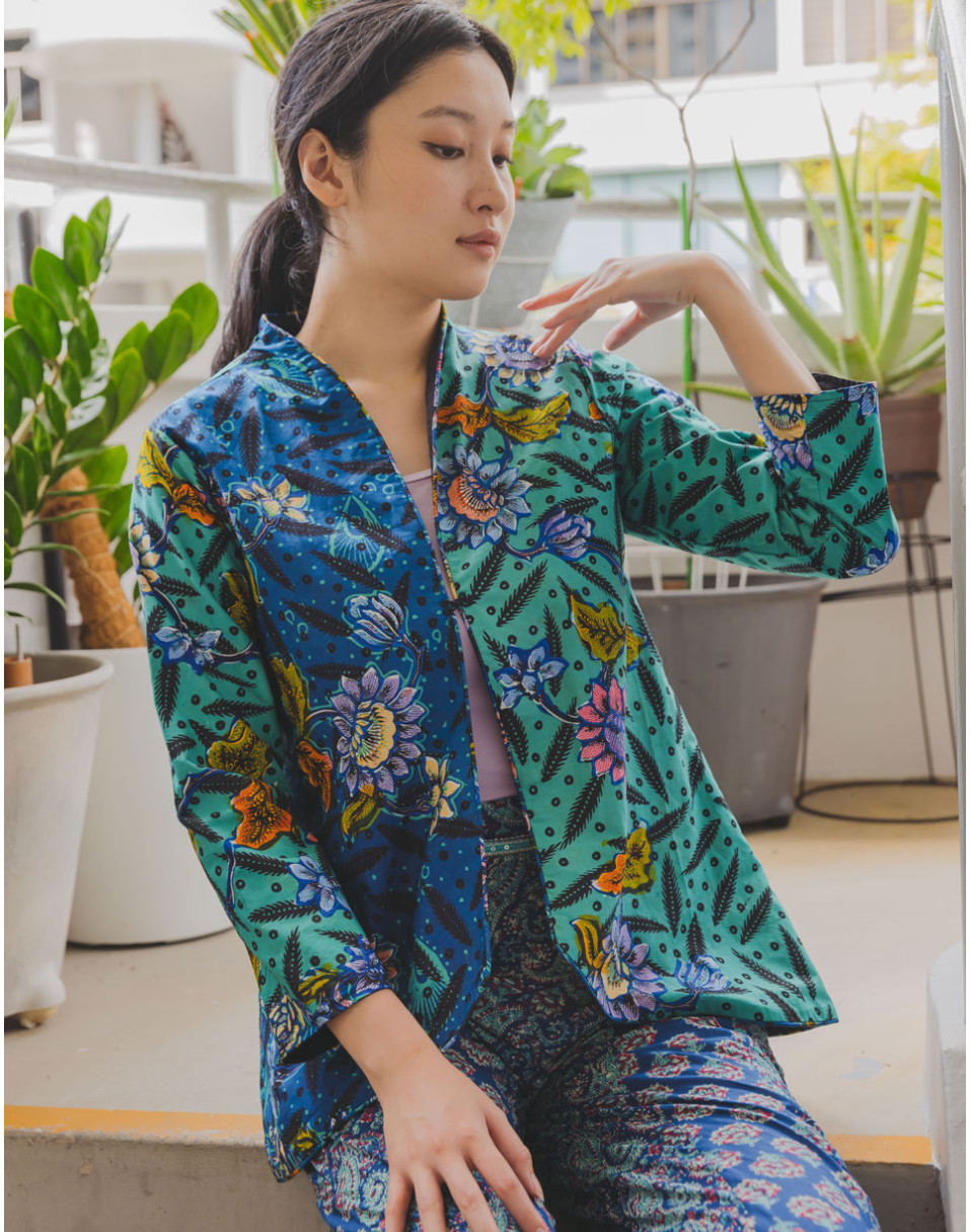 Elaxi Reversible Kebaya