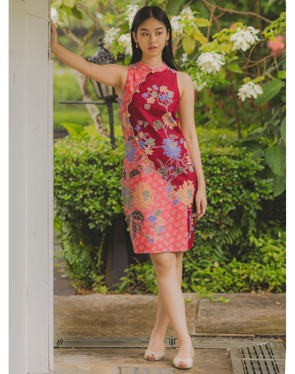 YanYa Batik Scallop Cheongsam