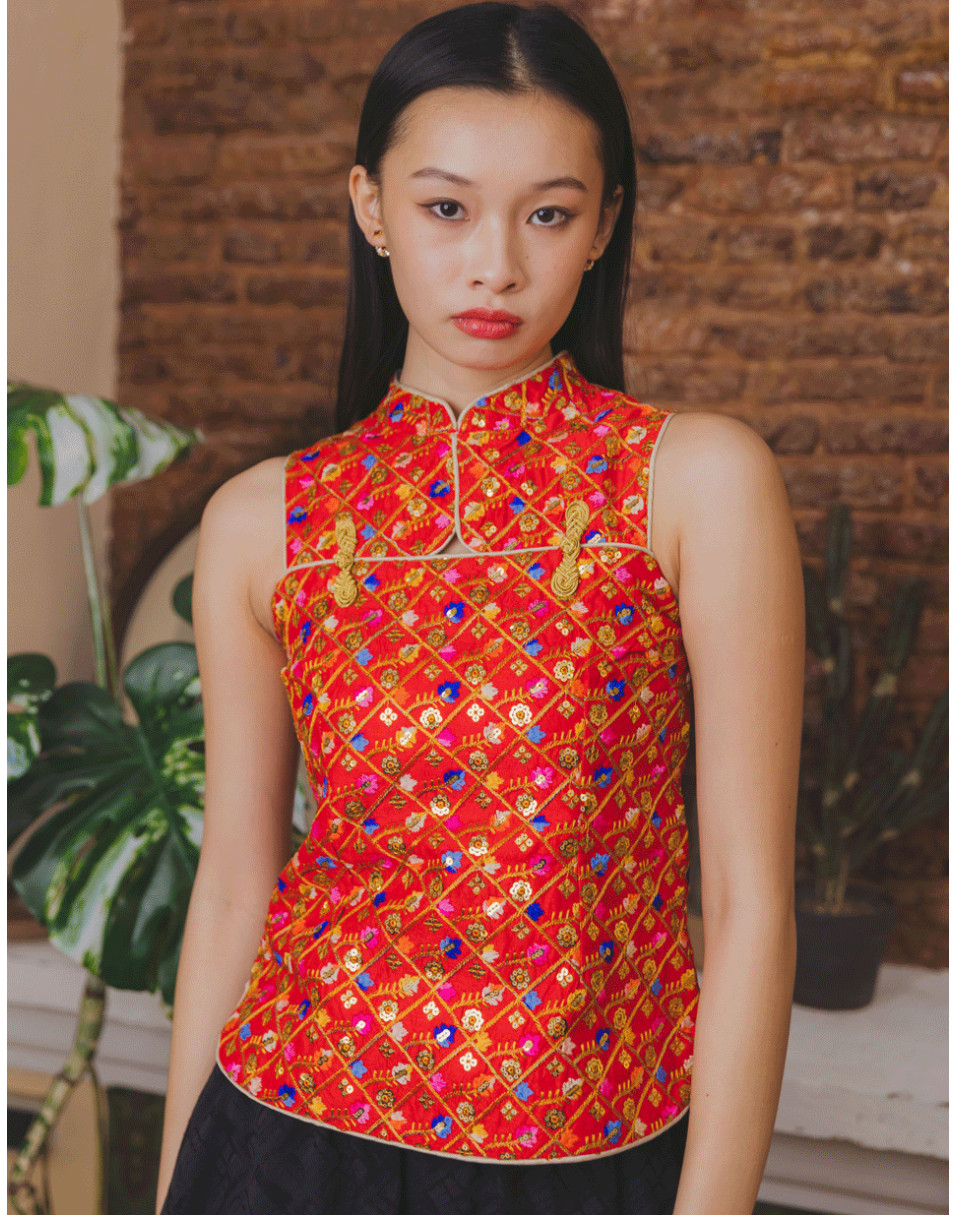 MeiLiLa Embroidered Cheongsam